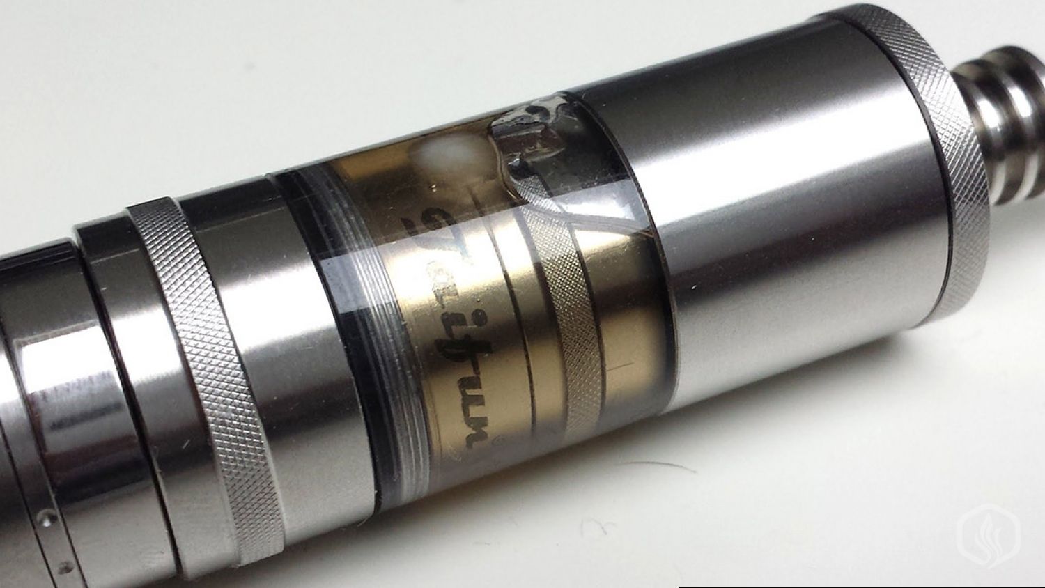 Two of the best rebuildable atomizers